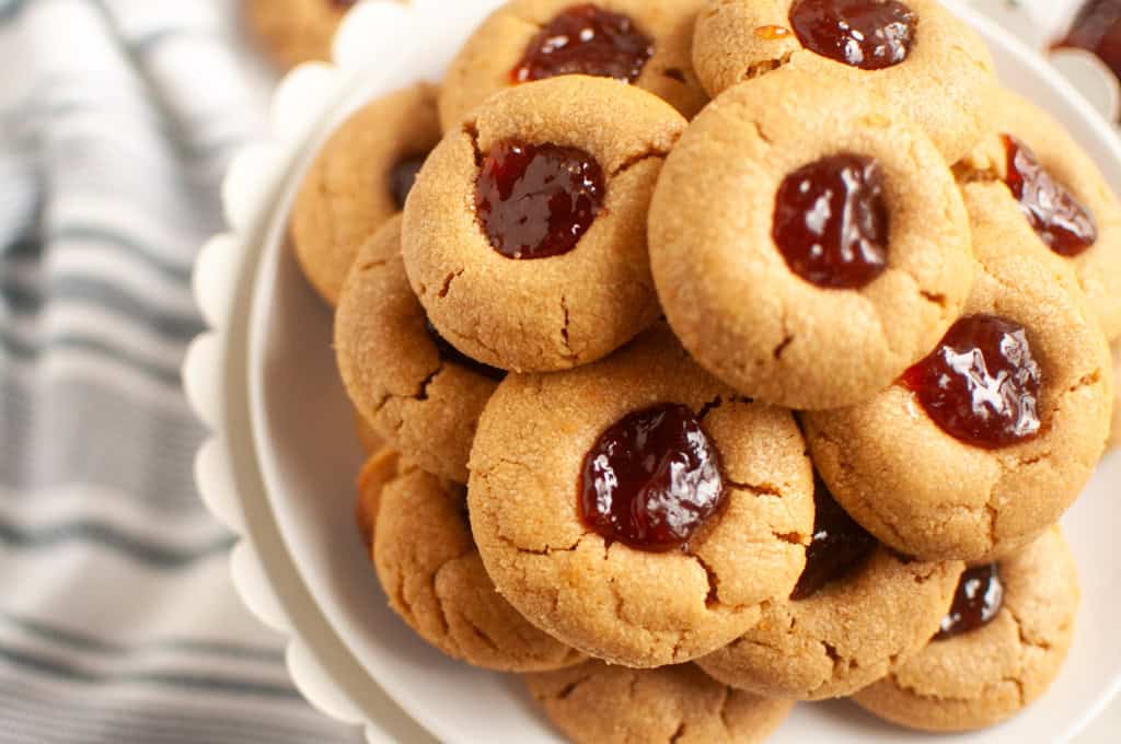 17 Cookie Recipes That Taste Like They Were Made to Disappear Fast With ...